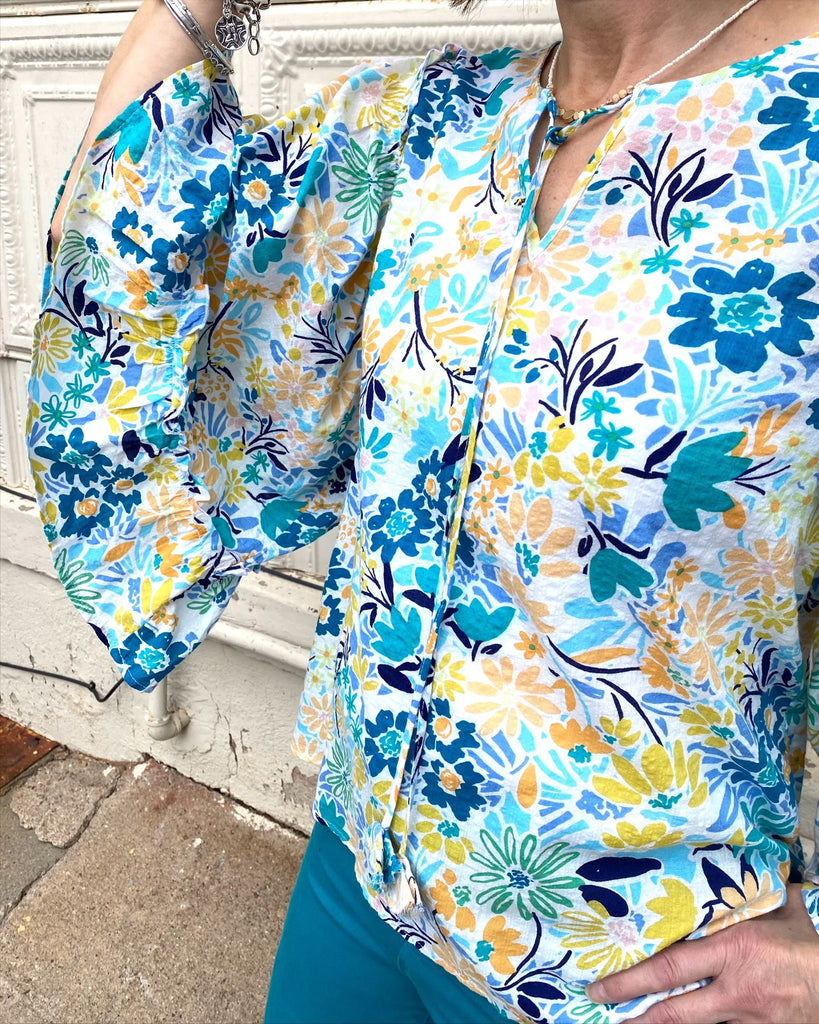 Ivy Jane Mixed In Blues Floral Wide Ruffled Slv Top w Ties – Bow ...