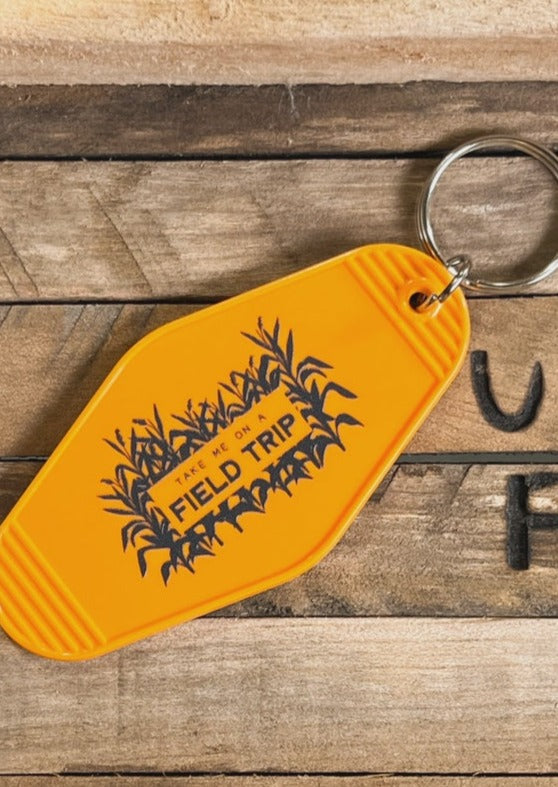 Vintage Motel Keychain – Bow & Arrow Boutique, Kearney, NE